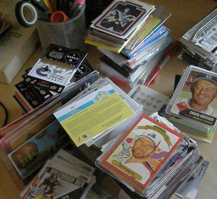 How to Organize Your Sports Card Collection