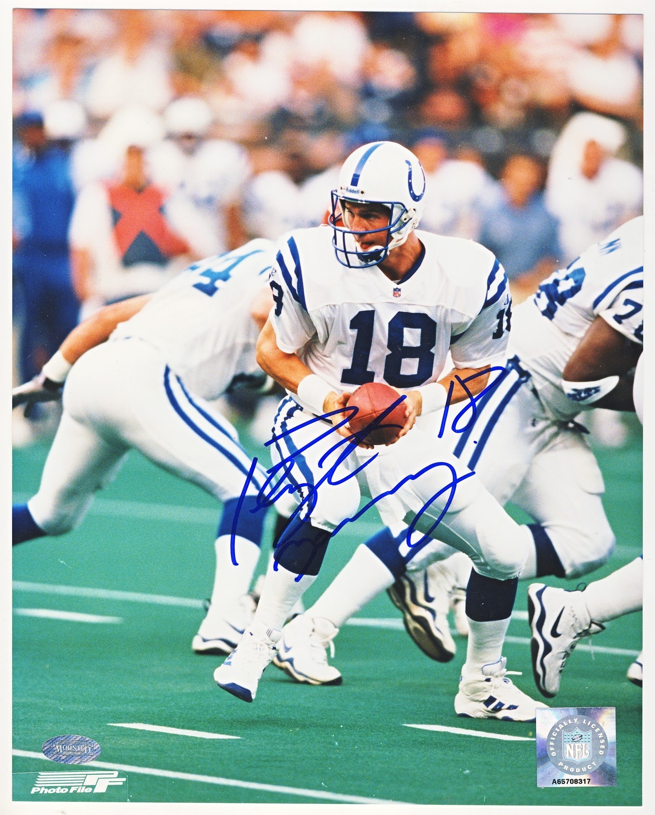 Peyton Manning Cards, Rookie Cards and Memorabilia Buying Guide