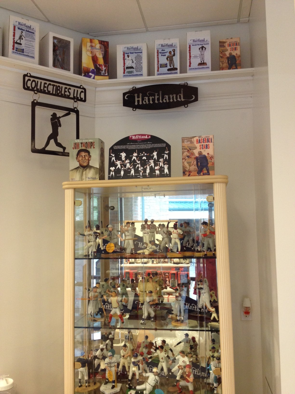 Hartland Figures Announces Move and New Auction Division