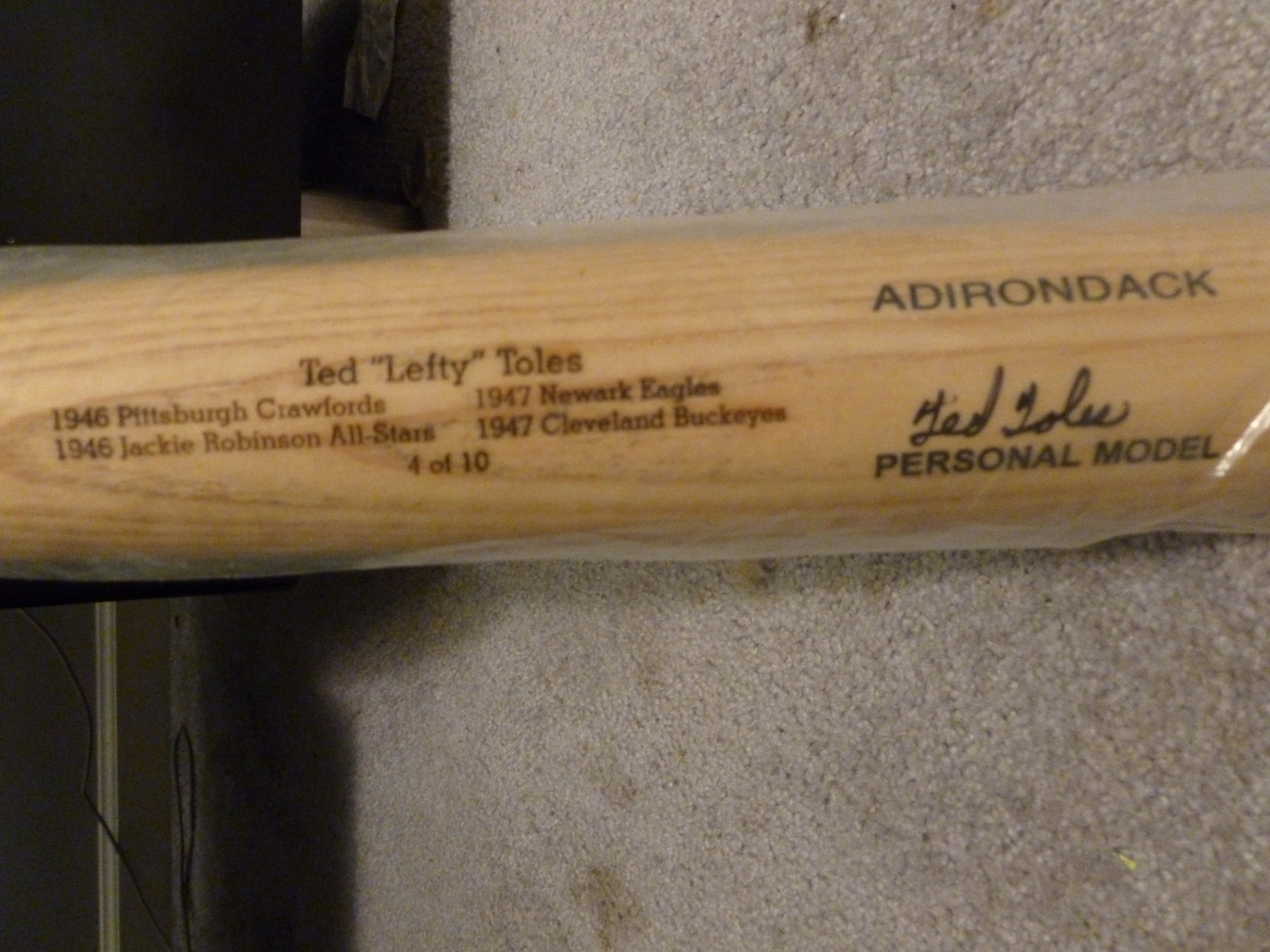 Ted Toles Jr. Cards and Memorabilia Guide