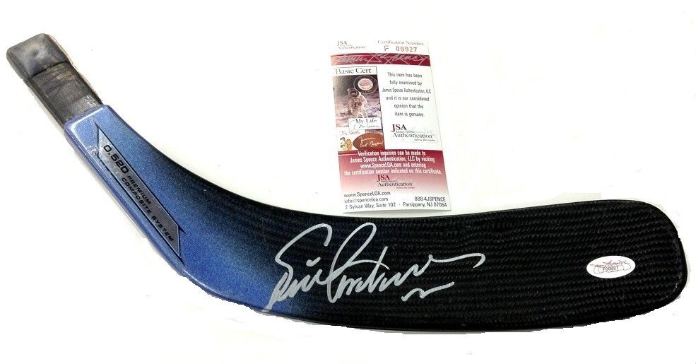 Eric Lindros Cards, Rookie Cards and Autographed Memorabilia Guide