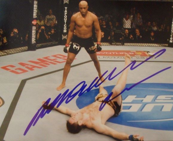 Anderson Silva Cards and Autographed Memorabilia Buying Guide