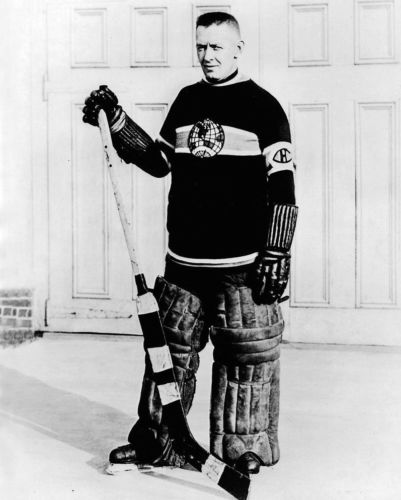 Georges Vezina Cards, Rookie and Memorabilia Buying Guide